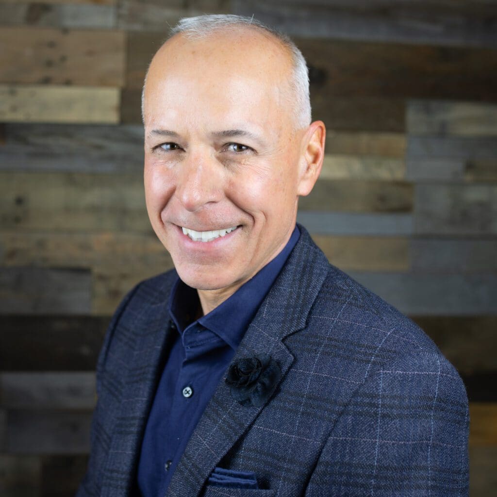 Simplifying end-to-end supply chain | About Us | Ware2Go