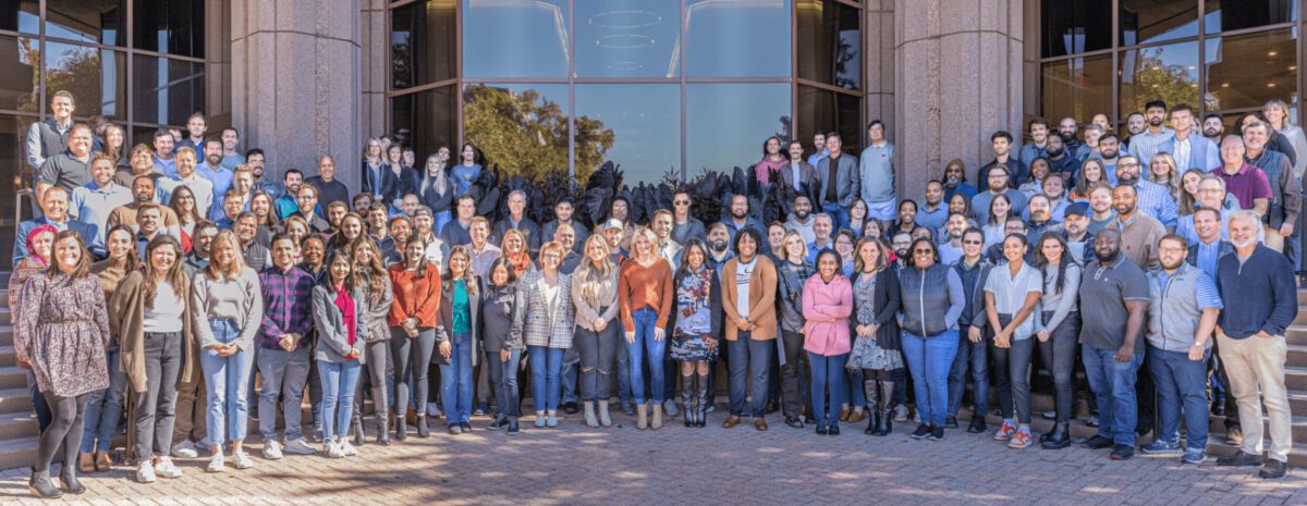 Simplifying end-to-end supply chain | About Us | Ware2Go